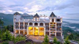 Top 25 Best Luxury Resorts in Munnar to stay in 2025 (Updated List)