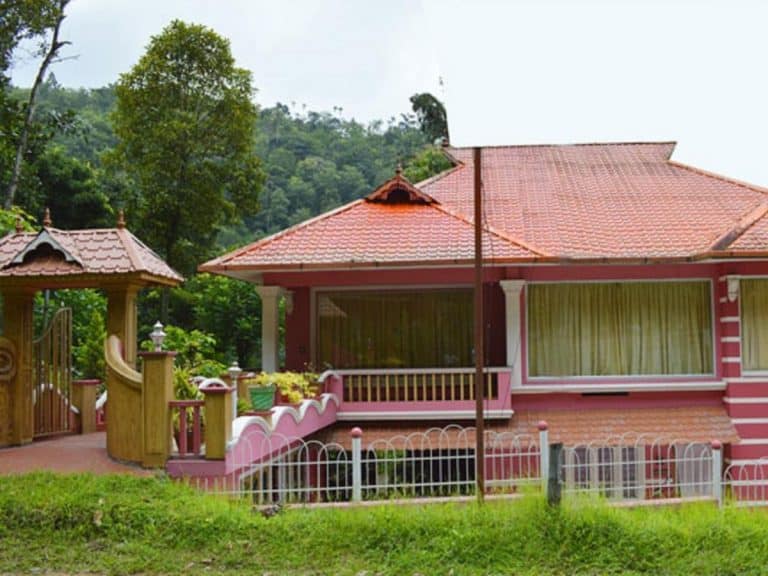 15 Best homestays in Munnar (UPDATED) for an Authentic Holiday | Munnar ...