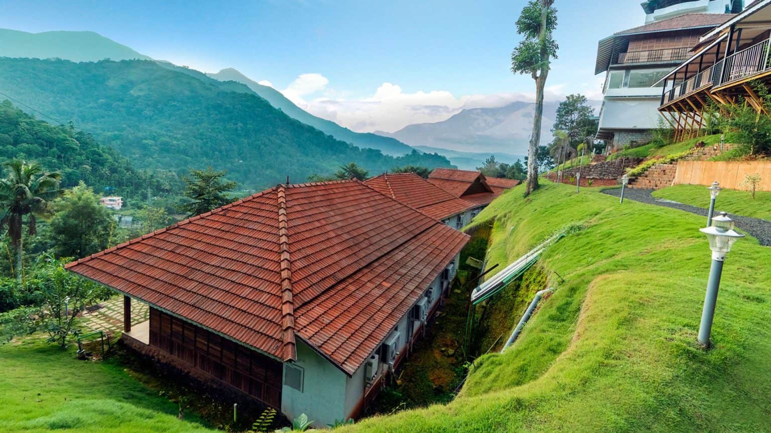 Which Area to stay in Munnar, Kerala? | Munnar Insider Travel Blog
