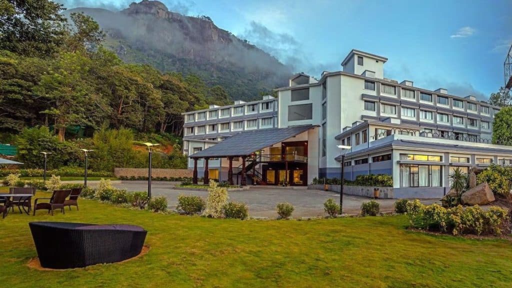 Which Area to stay in Munnar, Kerala? | Munnar Insider Travel Blog