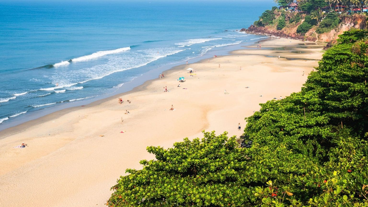 Varkala to Munnar by Bus, Train, Taxi & Flight (wt Budget & Tips ...